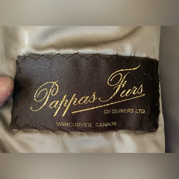 PAPPAS FURS | Jackets & Coats | Pappas Furs Designers Ltd Vancouver Canada Womens Medium Muskrat ...